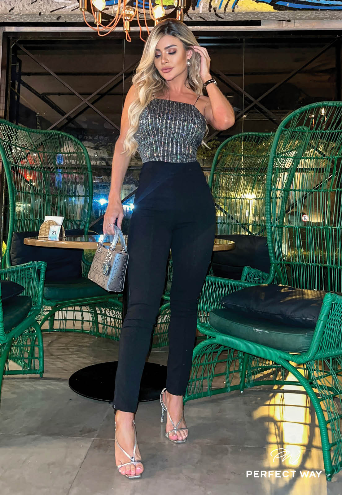 CROPPED DE TULE PRETO / PRATA PERFECT WAY